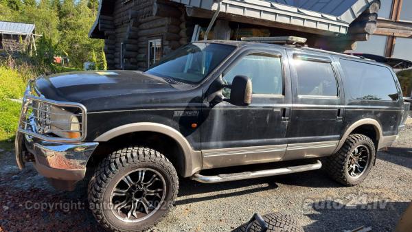 Black Ford Excursion 2000 in Tartu, with an engine capacity of 7.30 L and mileage of 180 thousand km for 20000 €, photo 8 on AUTOMOTO.COM.LV
