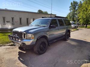 Blue Ford Excursion 2000 in Riga, with an engine capacity of 6.80 L and mileage of 234 thousand km for 10000 €, photo 4 on AUTOMOTO.COM.LV