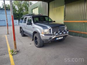 Blue Ford Excursion 2000 in Riga, with an engine capacity of 6.80 L and mileage of 234 thousand km for 10000 €, photo 5 on AUTOMOTO.COM.LV