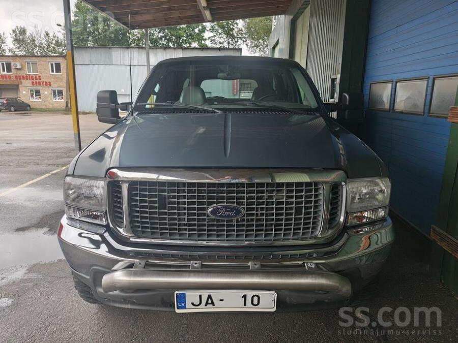 Zils Ford Excursion 2000 Rīga, ar dzinēja tilpumu 6.80 L un nobraukumu 234 tūkst. km par 12500 €, foto 7 vietnē AUTOMOTO.COM.LV
