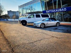 White Ford Excursion 2000 in Narva-Joesuu, with an engine capacity of 0.00 L and mileage of 183 thousand km for 9500 €, photo 5 on AUTOMOTO.COM.LV