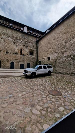White Ford Excursion 2000 in Narva-Joesuu, with an engine capacity of 0.00 L and mileage of 183 thousand km for 9500 €, photo 10 on AUTOMOTO.COM.LV
