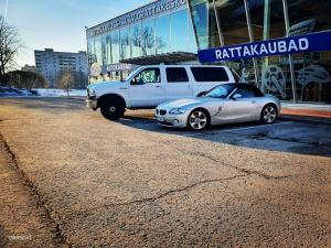 White Ford Excursion 2000 in Narva-Joesuu, with an engine capacity of 0.00 L and mileage of 183 thousand km for 9500 €, photo 12 on AUTOMOTO.COM.LV