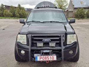 Black Ford Expedition 2009 in Silute, with an engine capacity of 5.41 L and mileage of 234 thousand km for 4500 €, photo 10 on AUTOMOTO.COM.LV