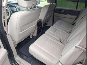 Black Ford Expedition 2009 in Silute, with an engine capacity of 5.41 L and mileage of 234 thousand km for 4500 €, photo 20 on AUTOMOTO.COM.LV