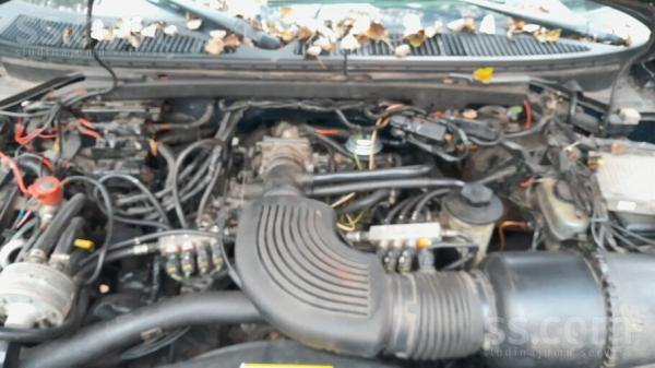 Zils Ford Expedition 1998 Rīga, ar dzinēja tilpumu 5.40 L un nobraukumu 0 tūkst. km par 3500 €, foto 6 vietnē AUTOMOTO.COM.LV