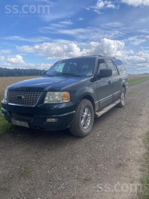 Zaļš Ford Expedition 2002 Bauska, ar dzinēja tilpumu 5.40 L un nobraukumu 192 tūkst. km par 3500 €, foto  vietnē AUTOMOTO.COM.LV
