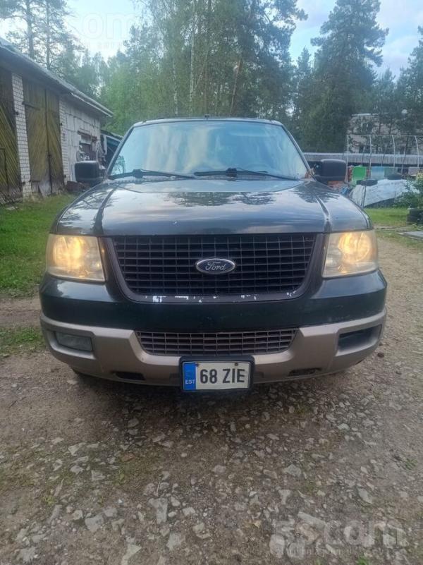 Green Ford Expedition 2004 in Riga, with an engine capacity of 5.40 L and mileage of 300 thousand km for 2000 €, photo 2 on AUTOMOTO.COM.LV