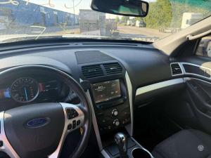 Melns Ford Explorer 2013 Klaipėda, ar dzinēja tilpumu 3.49 L un nobraukumu 250 tūkst. km par 5400 €, foto 10 vietnē AUTOMOTO.COM.LV