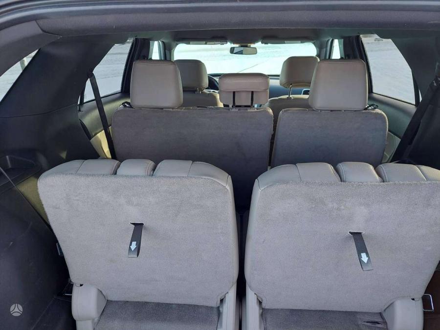 Black Ford Explorer 2015 in Kaunas, with an engine capacity of 3.50 L and mileage of 293 thousand km for 14800 €, photo 12 on AUTOMOTO.COM.LV