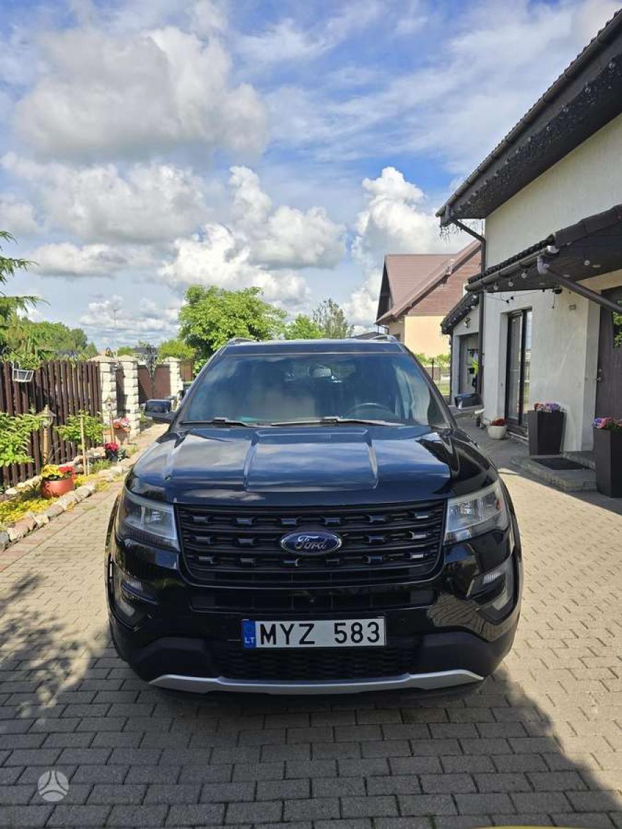Black Ford Explorer 2016 in Klaipeda, with an engine capacity of 3.49 L and mileage of 173 thousand km for 11900 €, photo 4 on AUTOMOTO.COM.LV