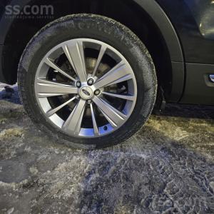 Melns Ford Explorer 2018 Rīga, ar dzinēja tilpumu 3.50 L un nobraukumu 154 tūkst. km par 15500 €, foto 9 vietnē AUTOMOTO.COM.LV