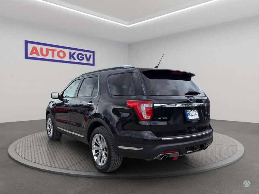 Melns Ford Explorer 2019 Kauņa, ar dzinēja tilpumu 3.50 L un nobraukumu 132 tūkst. km par 21499 €, foto 4 vietnē AUTOMOTO.COM.LV