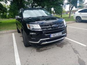 Black Ford Explorer 2019 in Panevezys, with an engine capacity of 3.50 L and mileage of 215 thousand km for 15500 €, photo  on AUTOMOTO.COM.LV