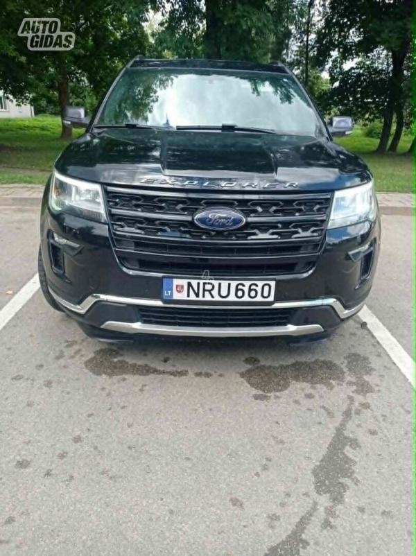 Melns Ford Explorer 2019 Panevēža, ar dzinēja tilpumu 3.50 L un nobraukumu 215 tūkst. km par 15500 €, foto 5 vietnē AUTOMOTO.COM.LV