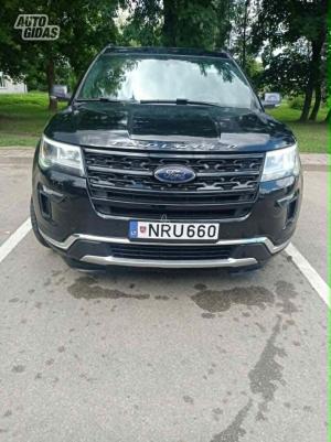 Black Ford Explorer 2019 in Panevezys, with an engine capacity of 3.50 L and mileage of 215 thousand km for 15500 €, photo 5 on AUTOMOTO.COM.LV