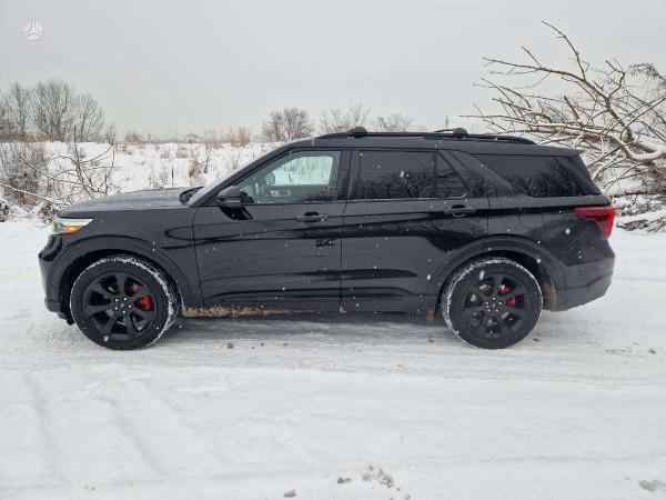Black Ford Explorer 2020 in Kaunas, with an engine capacity of 2.96 L and mileage of 122 thousand km for 30000 €, photo 5 on AUTOMOTO.COM.LV