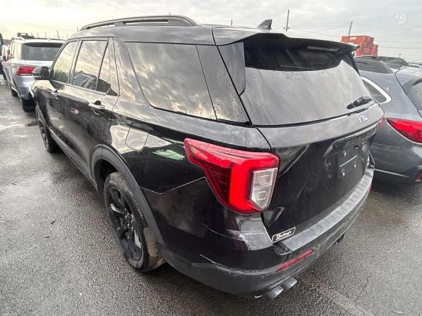 Melns Ford Explorer 2020 Ukmergė, ar dzinēja tilpumu 2.96 L un nobraukumu 69 tūkst. km par 18150 €, foto 6 vietnē AUTOMOTO.COM.LV