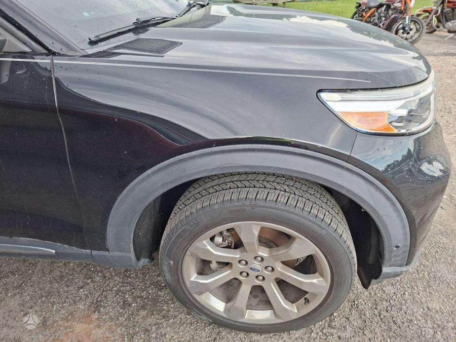Melns Ford Explorer 2020 Kauņa, ar dzinēja tilpumu 2.96 L un nobraukumu 121 tūkst. km par 15730 €, foto 11 vietnē AUTOMOTO.COM.LV