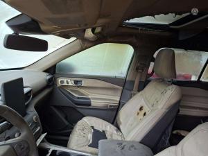 Melns Ford Explorer 2020 Kauņa, ar dzinēja tilpumu 2.96 L un nobraukumu 121 tūkst. km par 15730 €, foto 13 vietnē AUTOMOTO.COM.LV