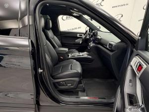 Black Ford Explorer 2020 in Vilnius, with an engine capacity of 3.00 L and mileage of 122 thousand km for 28500 €, photo 6 on AUTOMOTO.COM.LV