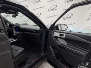 Black Ford Explorer 2020 in Vilnius, with an engine capacity of 3.00 L and mileage of 122 thousand km for 28500 €, photo 11 on AUTOMOTO.COM.LV
