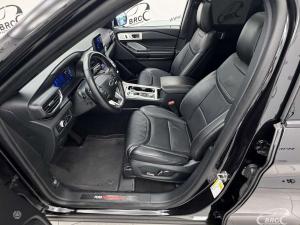 Black Ford Explorer 2020 in Vilnius, with an engine capacity of 3.00 L and mileage of 122 thousand km for 28500 €, photo 27 on AUTOMOTO.COM.LV