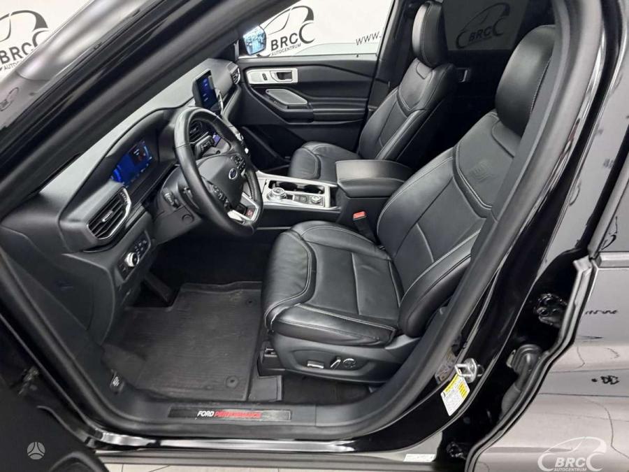 Black Ford Explorer 2020 in Vilnius, with an engine capacity of 3.00 L and mileage of 122 thousand km for 28500 €, photo 27 on AUTOMOTO.COM.LV