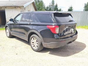 Black Ford Explorer 2020 in Siauliai, with an engine capacity of 3.30 L and mileage of 100 thousand km for 10000 €, photo 5 on AUTOMOTO.COM.LV
