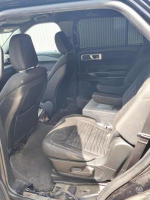 Black Ford Explorer 2020 in Siauliai, with an engine capacity of 3.30 L and mileage of 100 thousand km for 10000 €, photo 10 on AUTOMOTO.COM.LV