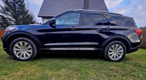 Black Ford Explorer 2021 in Kalvarija, with an engine capacity of 3.34 L and mileage of 89 thousand km for 30000 €, photo 2 on AUTOMOTO.COM.LV
