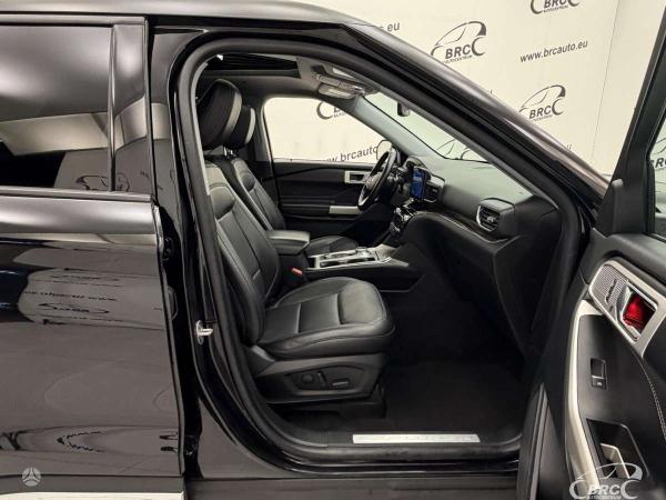 Melns Ford Explorer 2021 Viļņa, ar dzinēja tilpumu 3.34 L un nobraukumu 90 tūkst. km par 29900 €, foto 5 vietnē AUTOMOTO.COM.LV