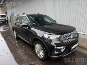 Black Ford Explorer 2022 in Riga, with an engine capacity of 3.00 L and mileage of 97 thousand km for 36000 €, photo  on AUTOMOTO.COM.LV