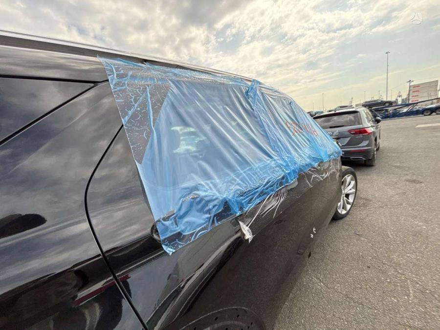 Melns Ford Explorer 2022 Ukmergė, ar dzinēja tilpumu 2.96 L un nobraukumu 47 tūkst. km par 19990 €, foto 13 vietnē AUTOMOTO.COM.LV
