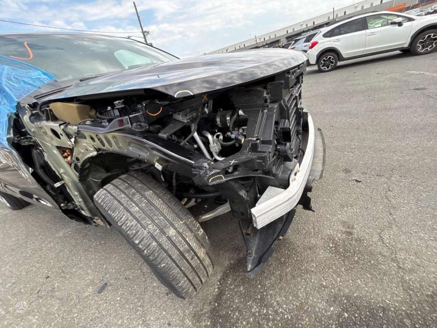 Melns Ford Explorer 2022 Ukmergė, ar dzinēja tilpumu 2.96 L un nobraukumu 47 tūkst. km par 19990 €, foto 17 vietnē AUTOMOTO.COM.LV