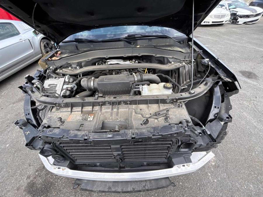Melns Ford Explorer 2022 Ukmergė, ar dzinēja tilpumu 2.96 L un nobraukumu 47 tūkst. km par 19990 €, foto 20 vietnē AUTOMOTO.COM.LV