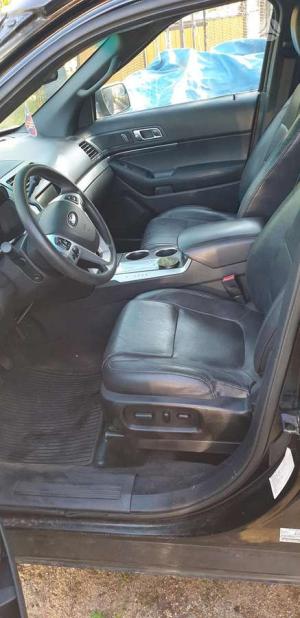 Brūns Ford Explorer 2015 Utena, ar dzinēja tilpumu 3.70 L un nobraukumu 317 tūkst. km par 6500 €, foto 3 vietnē AUTOMOTO.COM.LV