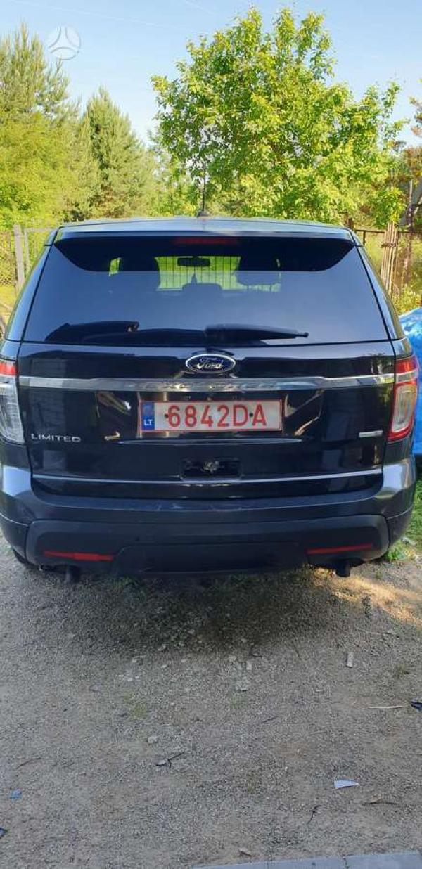 Brūns Ford Explorer 2015 Utena, ar dzinēja tilpumu 3.70 L un nobraukumu 317 tūkst. km par 6500 €, foto 6 vietnē AUTOMOTO.COM.LV