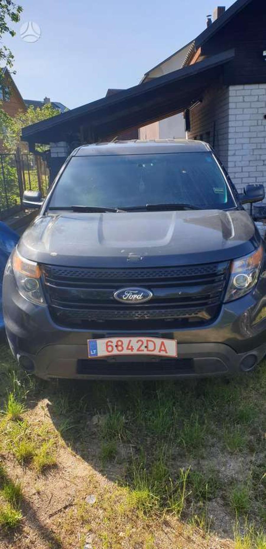 Brūns Ford Explorer 2015 Utena, ar dzinēja tilpumu 3.70 L un nobraukumu 317 tūkst. km par 6500 €, foto 9 vietnē AUTOMOTO.COM.LV