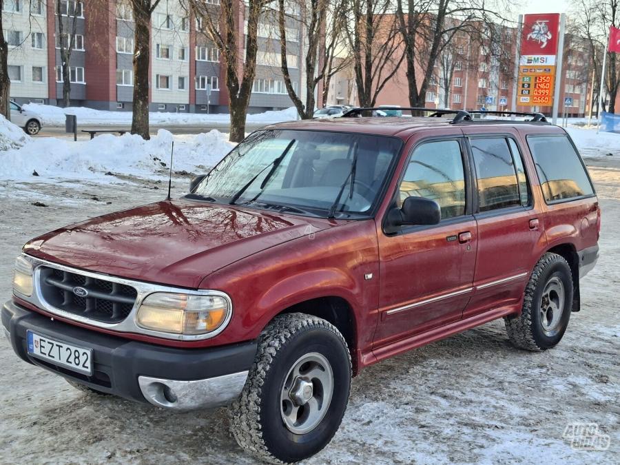 Ford Explorer 2000 in Silute, with an engine capacity of 4.00 L and mileage of 180 thousand km for 3000 €, photo 1 on AUTOMOTO.COM.LV