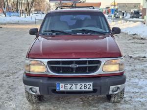Ford Explorer 2000 in Silute, with an engine capacity of 4.00 L and mileage of 180 thousand km for 3000 €, photo 8 on AUTOMOTO.COM.LV