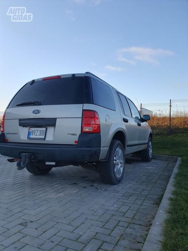 Ford Explorer 2005 Molėtai, ar dzinēja tilpumu 4.00 L un nobraukumu 298 tūkst. km par 4550 €, foto 2 vietnē AUTOMOTO.COM.LV