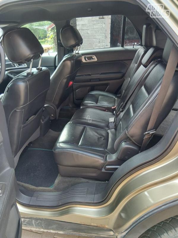 Ford Explorer 2013 Panevēža, ar dzinēja tilpumu 3.50 L un nobraukumu 308 tūkst. km par 11000 €, foto 4 vietnē AUTOMOTO.COM.LV