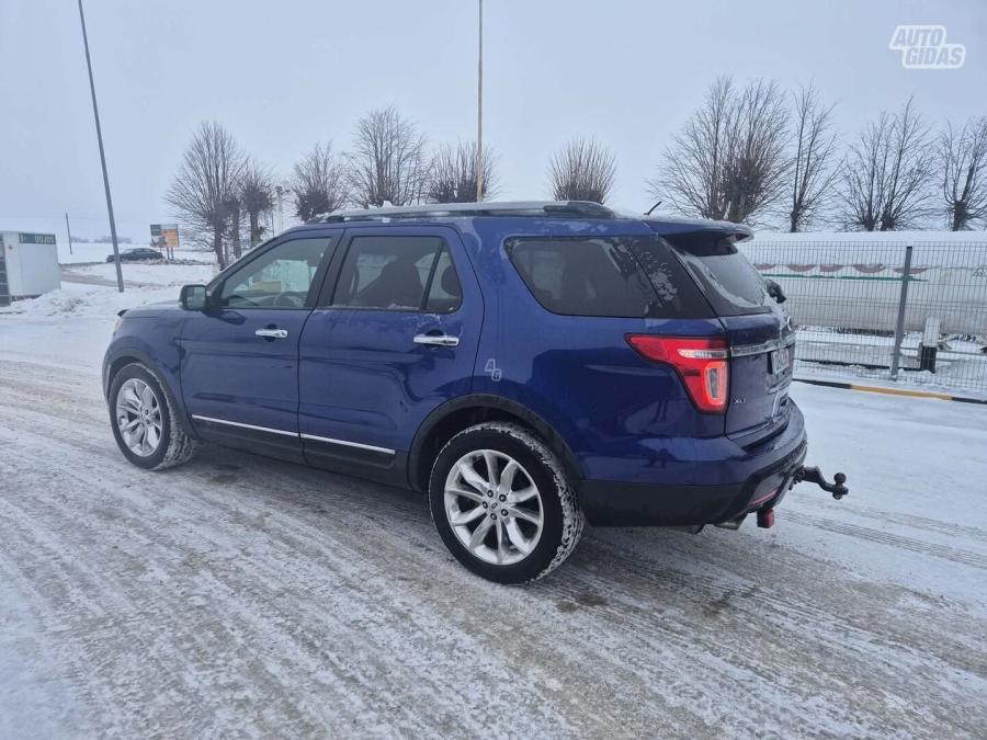 Ford Explorer 2015 Šilalė, ar dzinēja tilpumu 3.50 L un nobraukumu 300 tūkst. km par 8500 €, foto 3 vietnē AUTOMOTO.COM.LV