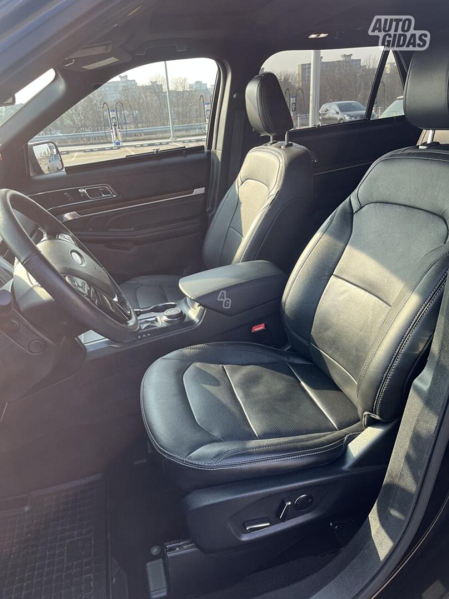 Ford Explorer 2018 Kauņa, ar dzinēja tilpumu 3.50 L un nobraukumu 53 tūkst. km par 20900 €, foto 13 vietnē AUTOMOTO.COM.LV