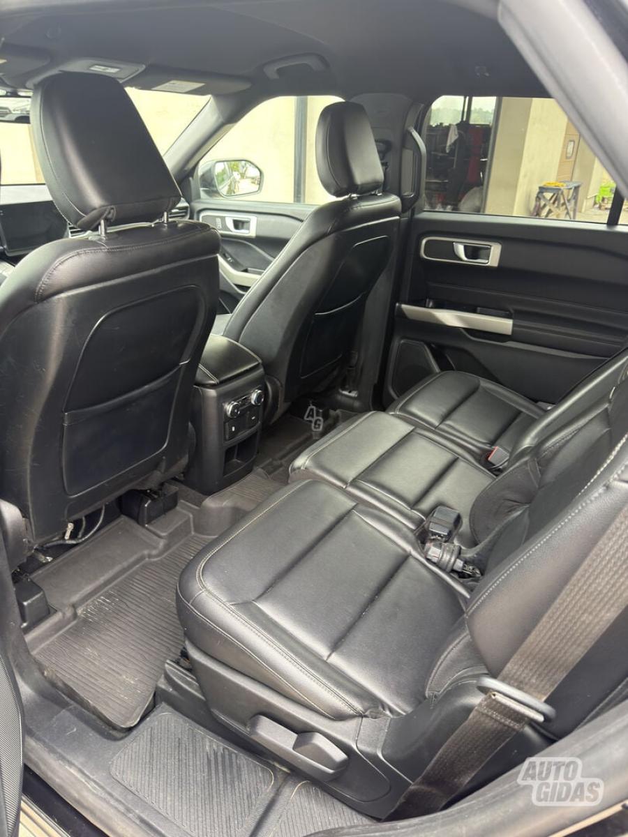 Ford Explorer 2020 in Radviliskis, with an engine capacity of 3.30 L and mileage of 127 thousand km for 19300 €, photo 18 on AUTOMOTO.COM.LV