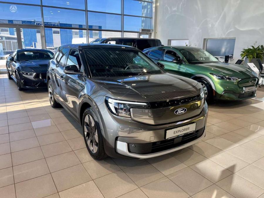 Ford Explorer 2026 Kauņa, ar dzinēja tilpumu 0.00 L un nobraukumu 0 tūkst. km par 45770 €, foto 2 vietnē AUTOMOTO.COM.LV