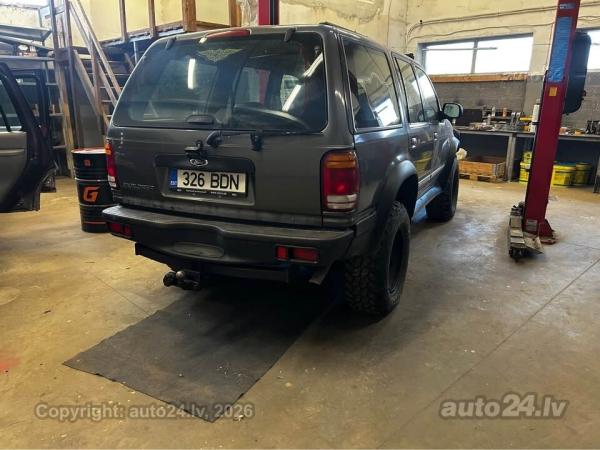 Форд Эксплорер 1998 в Таллин на AUTOMOTO.COM.LV Серый Форд Эксплорер 1998 в Таллин, объемом двигателя 4.00 л и пробегом 0 тыс. км за 3500 €, фото 3 на AUTOMOTO.COM.LV