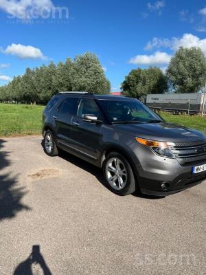 Grey Ford Explorer 2012 in Liepaja, with an engine capacity of 3.50 L and mileage of 247 thousand km for 12650 €, photo 2 on AUTOMOTO.COM.LV