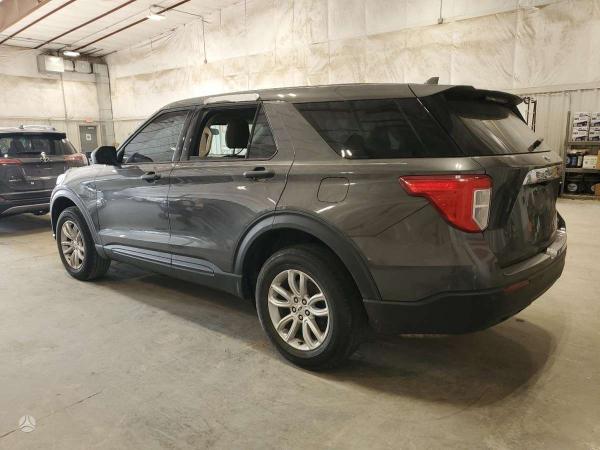 Grey Ford Explorer 2020 in Vilnius, with an engine capacity of 2.26 L and mileage of 256 thousand km for 13400 €, photo 8 on AUTOMOTO.COM.LV